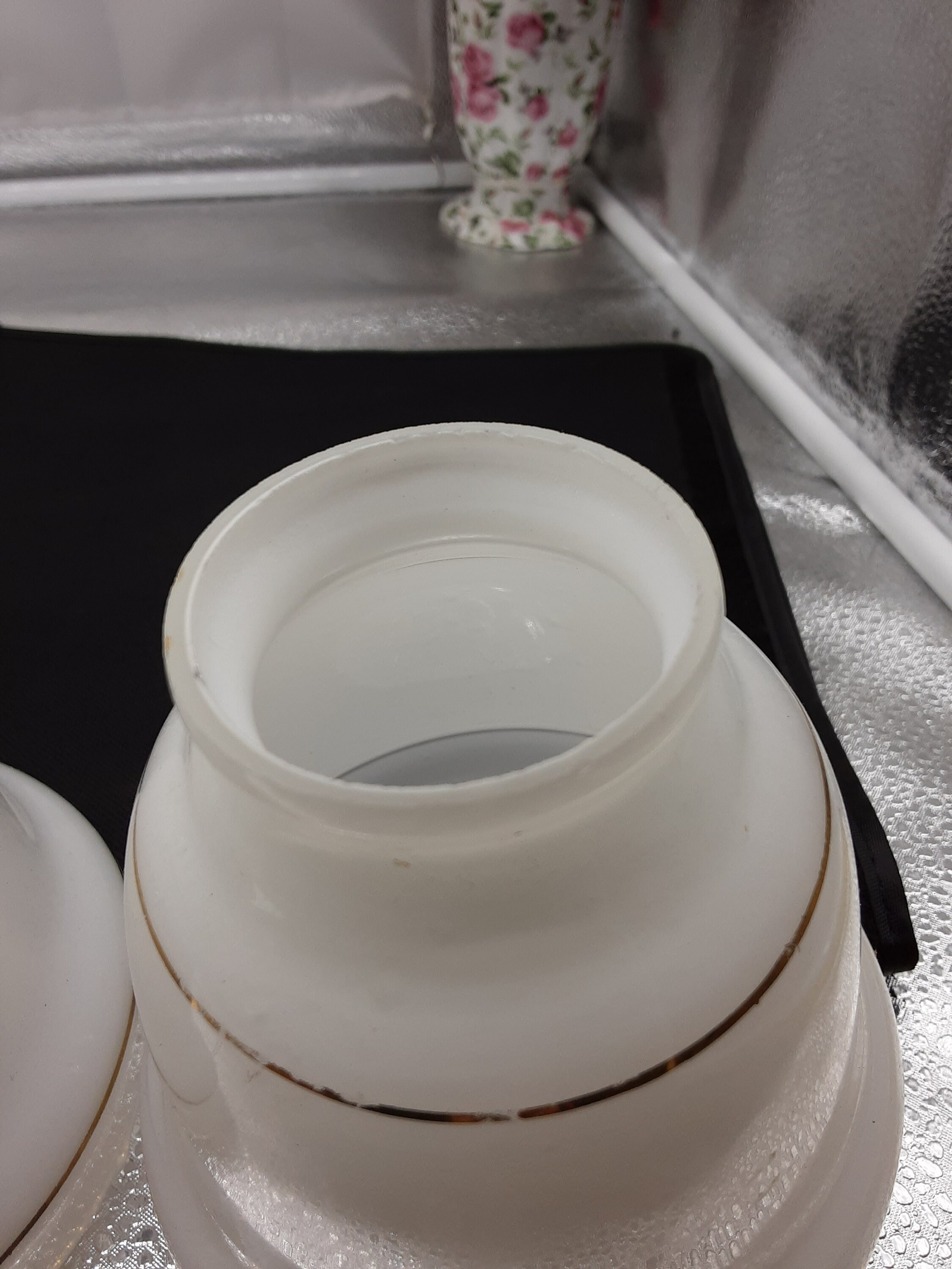 Vintage Mid-century White Glass Bell Shape Gold Trim Lamp - Etsy