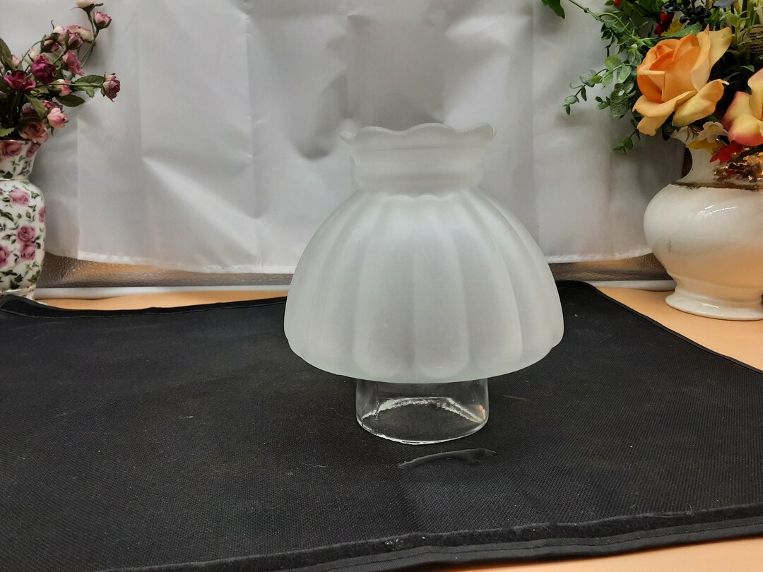 Vtg Hurricane Frosted Ribbed Lamp Shade. 1950 Era. 3" Fitter - Etsy