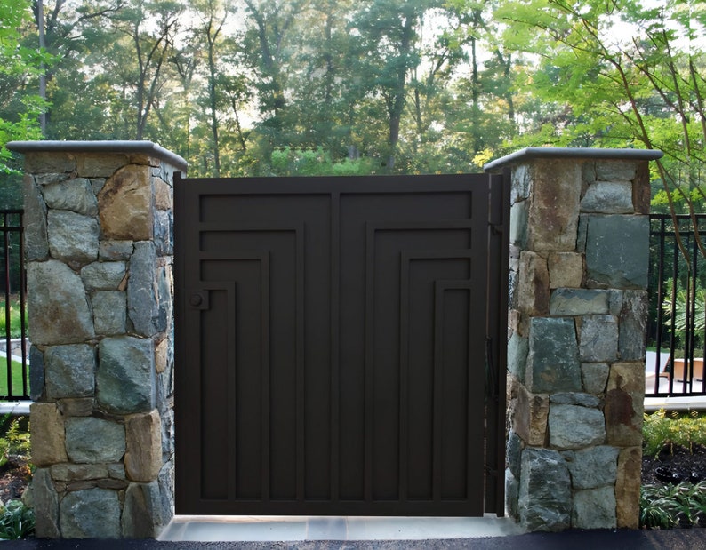 Classic Metal Block Line Design Back Yard Gate | Modern Metal Yard Side ...