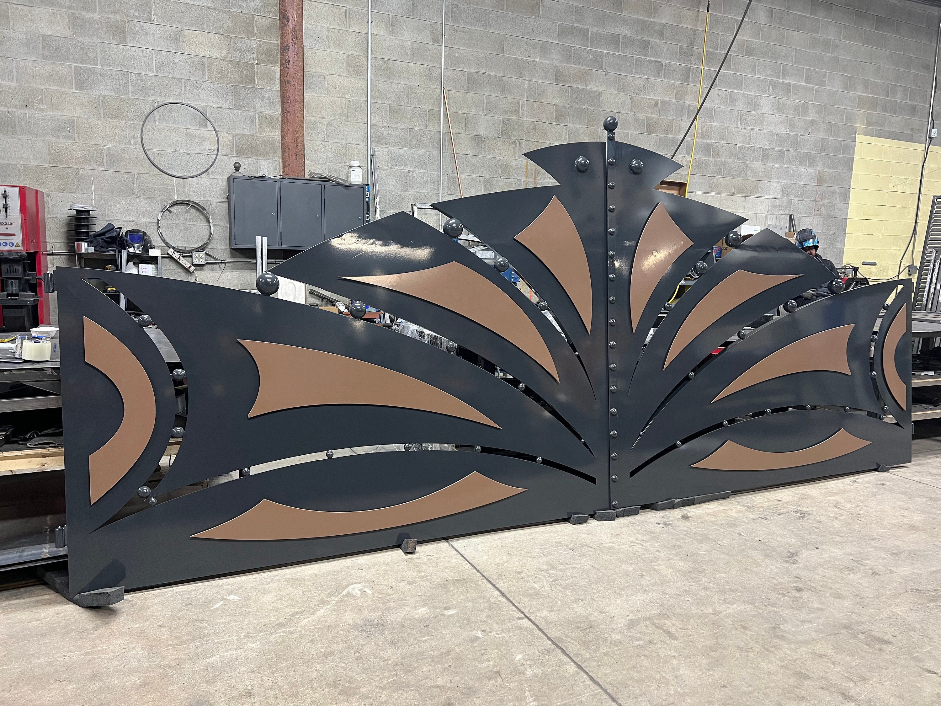 Stylish Laser Cut Entry Gate Custom Fabrication Metal Driveway Gate ...