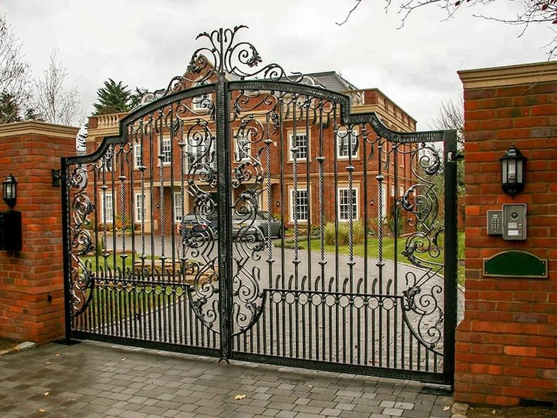 Ornamental Crest Gate – Wrought Iron Gate With Scroll Panels Model ...