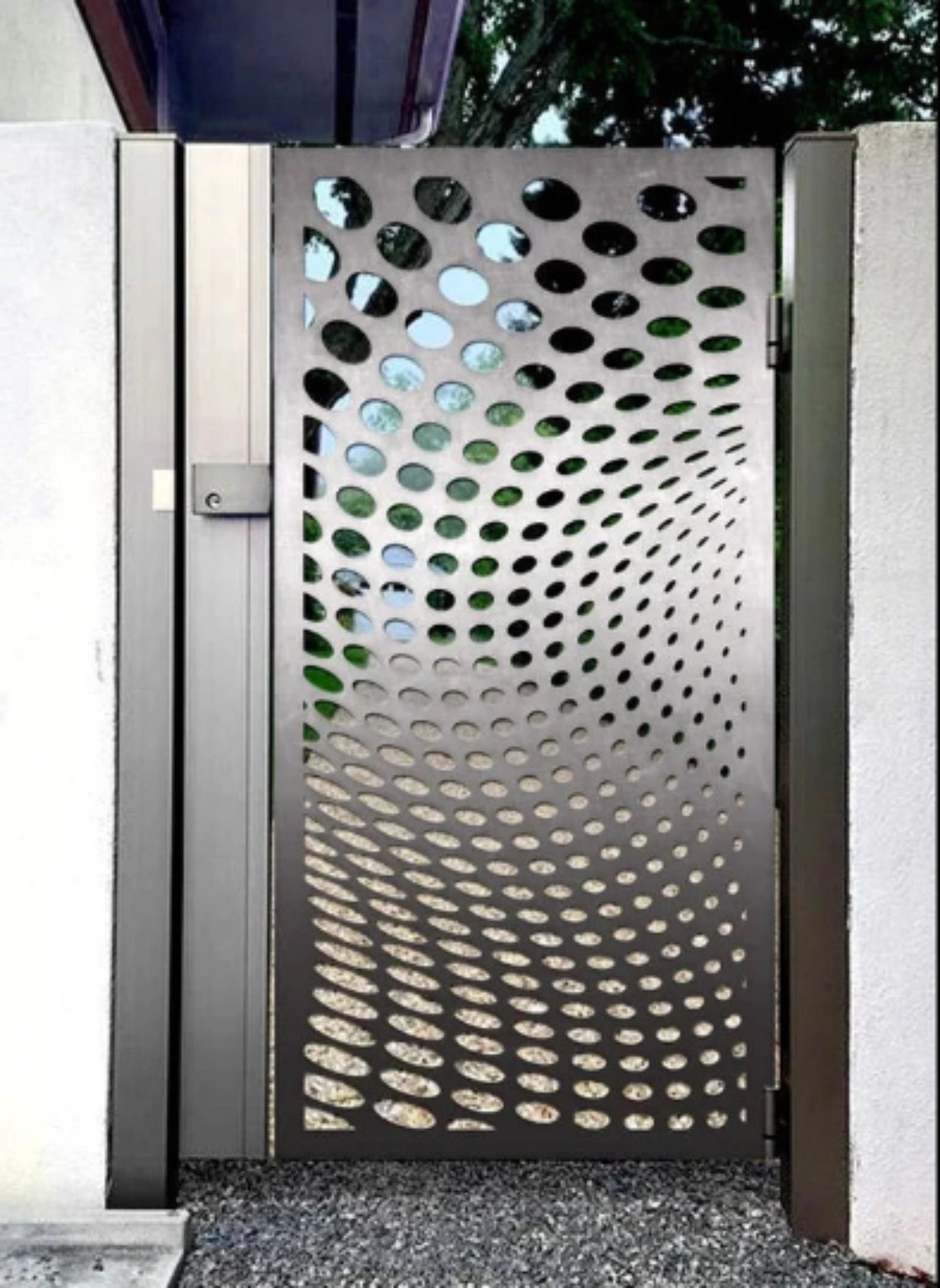 Laser Cut Artistic Circular Cut Design Wrought Iron Metal Gate Modern