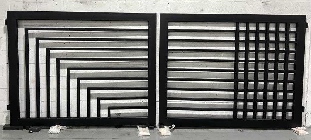 Rusty Modern Line Design Metal Entrance Gate Classic Geometric Pattern ...