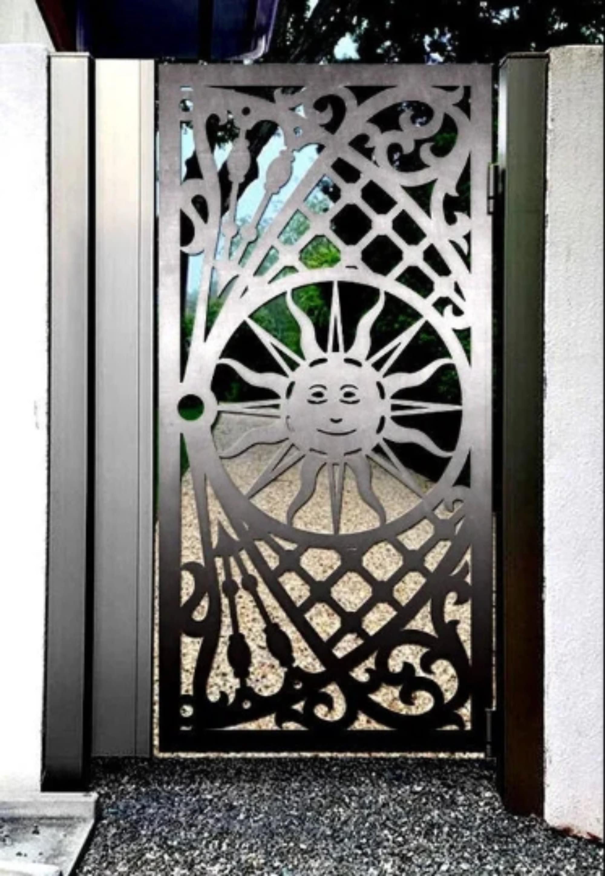 Gorgeous Laser Cut Artistic Sun Design Metal Garden Gate Modern