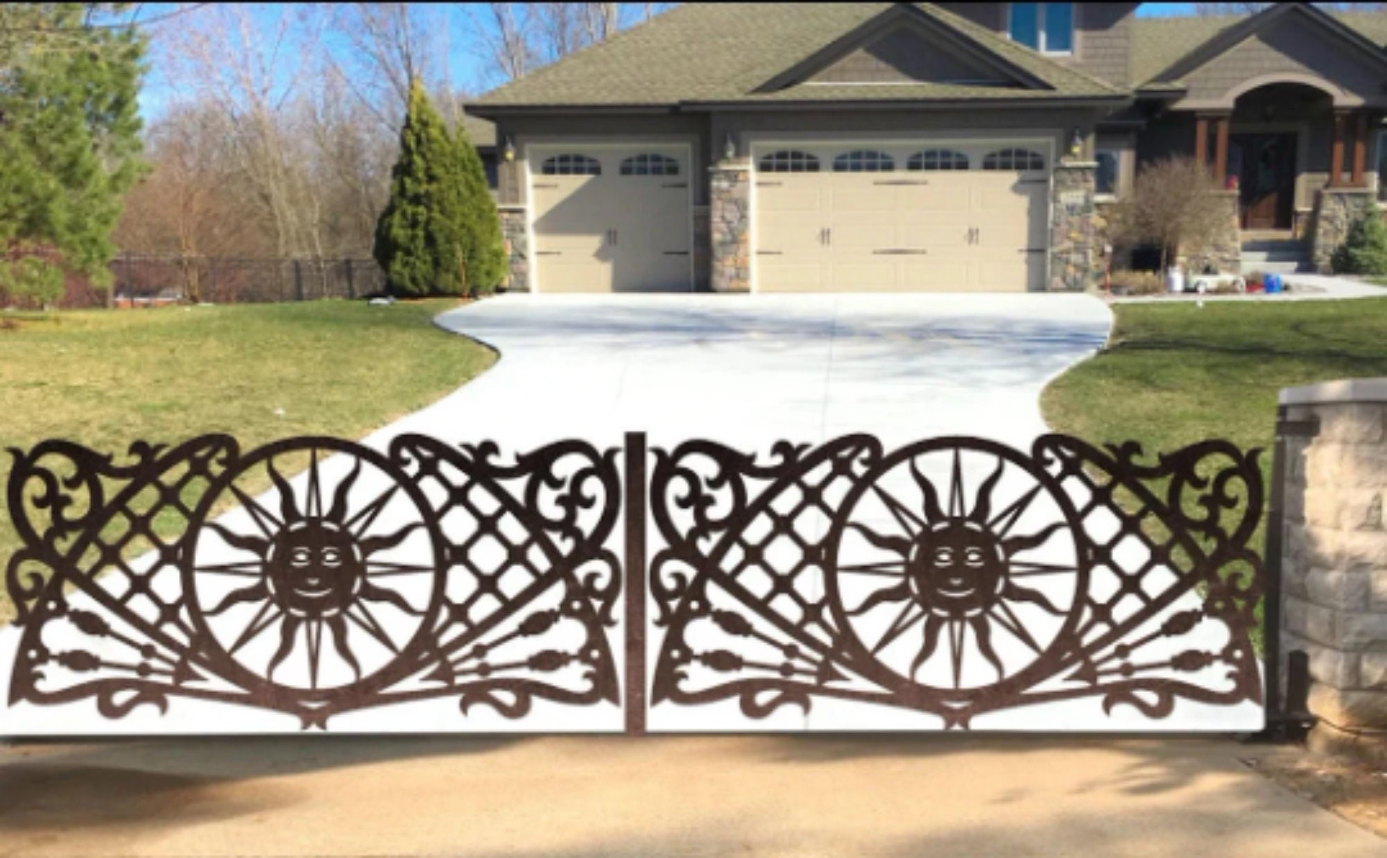 Gorgeous Laser Cut Artistic Sun Design Metal Garden Gate Modern