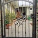Glossy Finishing Overlapping Pattern Iron Garden Gate | Custom ...