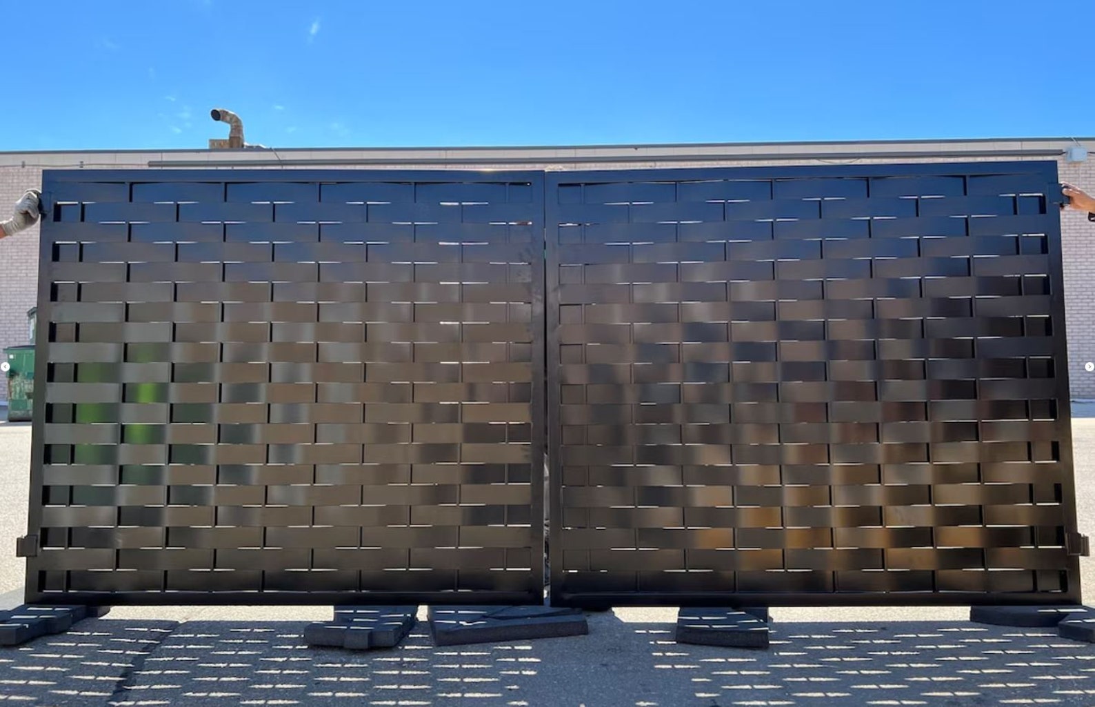 Heavy Duty Overlap Pattern Driveway Gate Dual Swing Block - Etsy