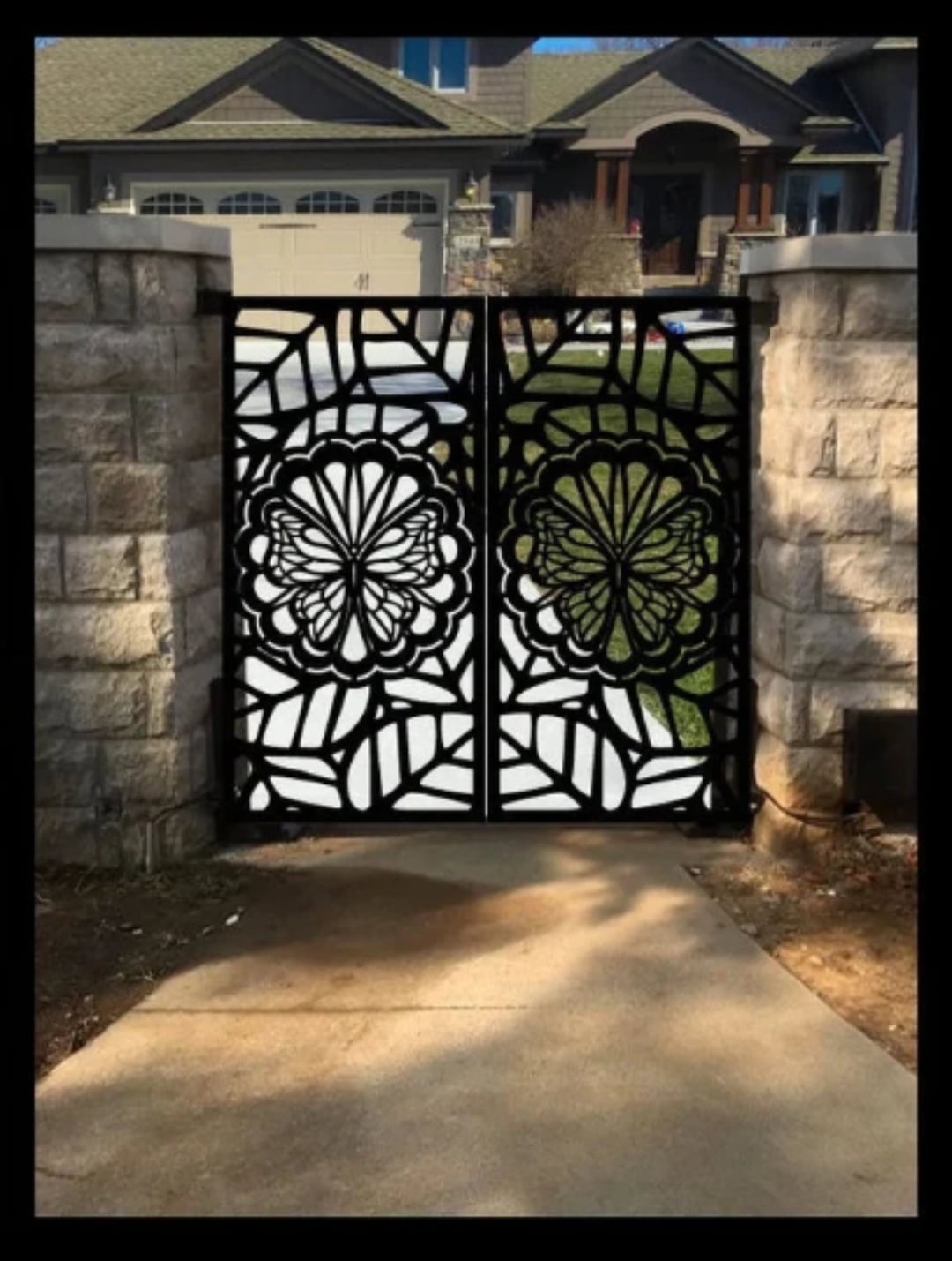 Simplistic Laser Cut Artistic Butterfly & Floral Design Iron Gate ...