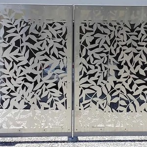 Beautiful Laser Cut Leaves Detailing Driveway Gate | Custom Fabrication ...