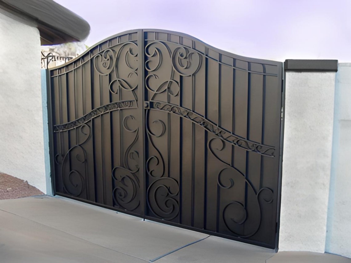Block Metal Design Driveway Gate Modern Heavy Duty Entrance Gate Made ...