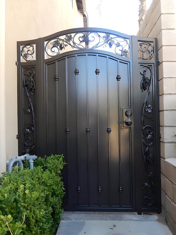 Back Yard Gate Design 20 Best Garden Gate Ideas For Your Backyard