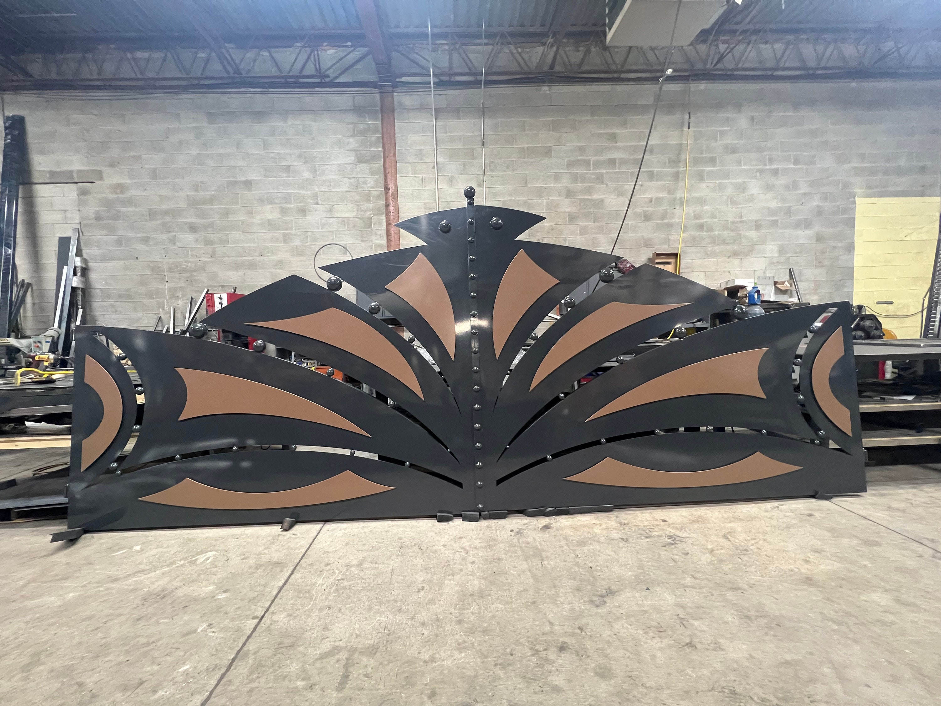 Stylish Laser Cut Entry Gate Custom Fabrication Metal Driveway Gate ...