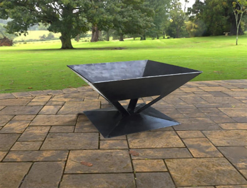 Square Design Outdoor Fire Pit | Custom Fabricated Solid Steel Outdoor ...