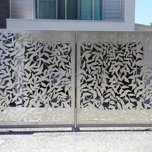 Beautiful Laser Cut Leaves Detailing Driveway Gate | Custom Fabrication ...