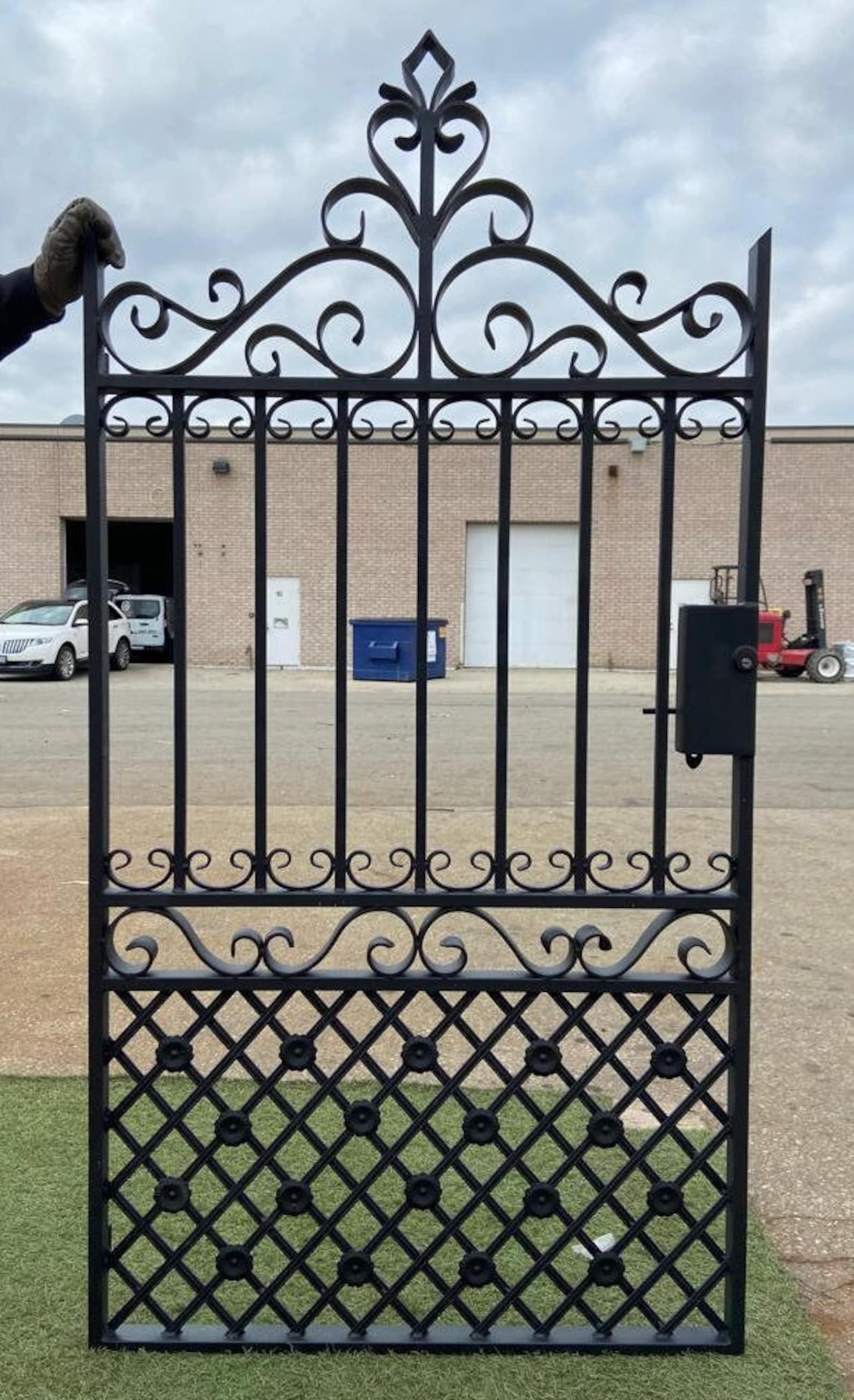 Beautiful Spiral Vintage Iron Fence Garden Gate Custom Fabrication ...