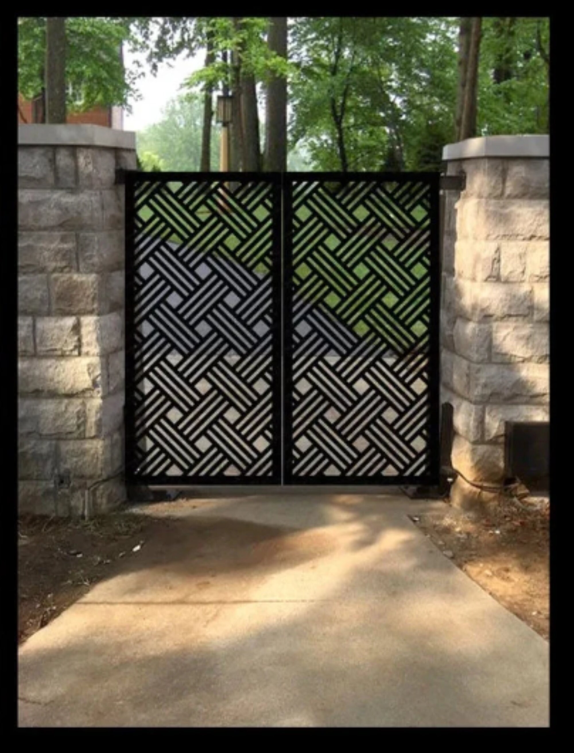 Laser Cut Artistic Criss Cross Design Metal Back Yard Gate - Etsy