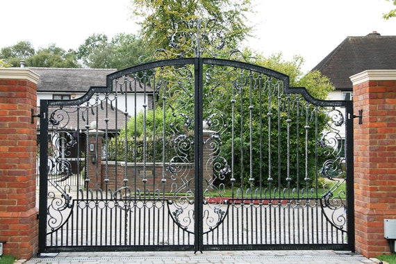 Iron Sliding Gate Design