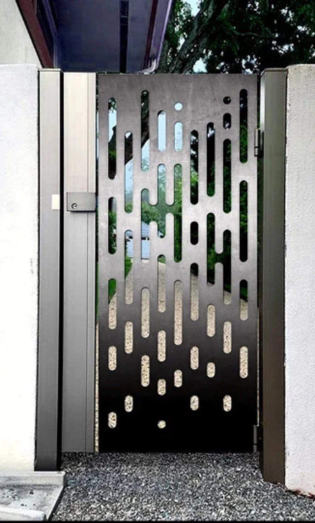 Laser Cut Artistic Illusion Vertical Line Design Metal Garden Gate