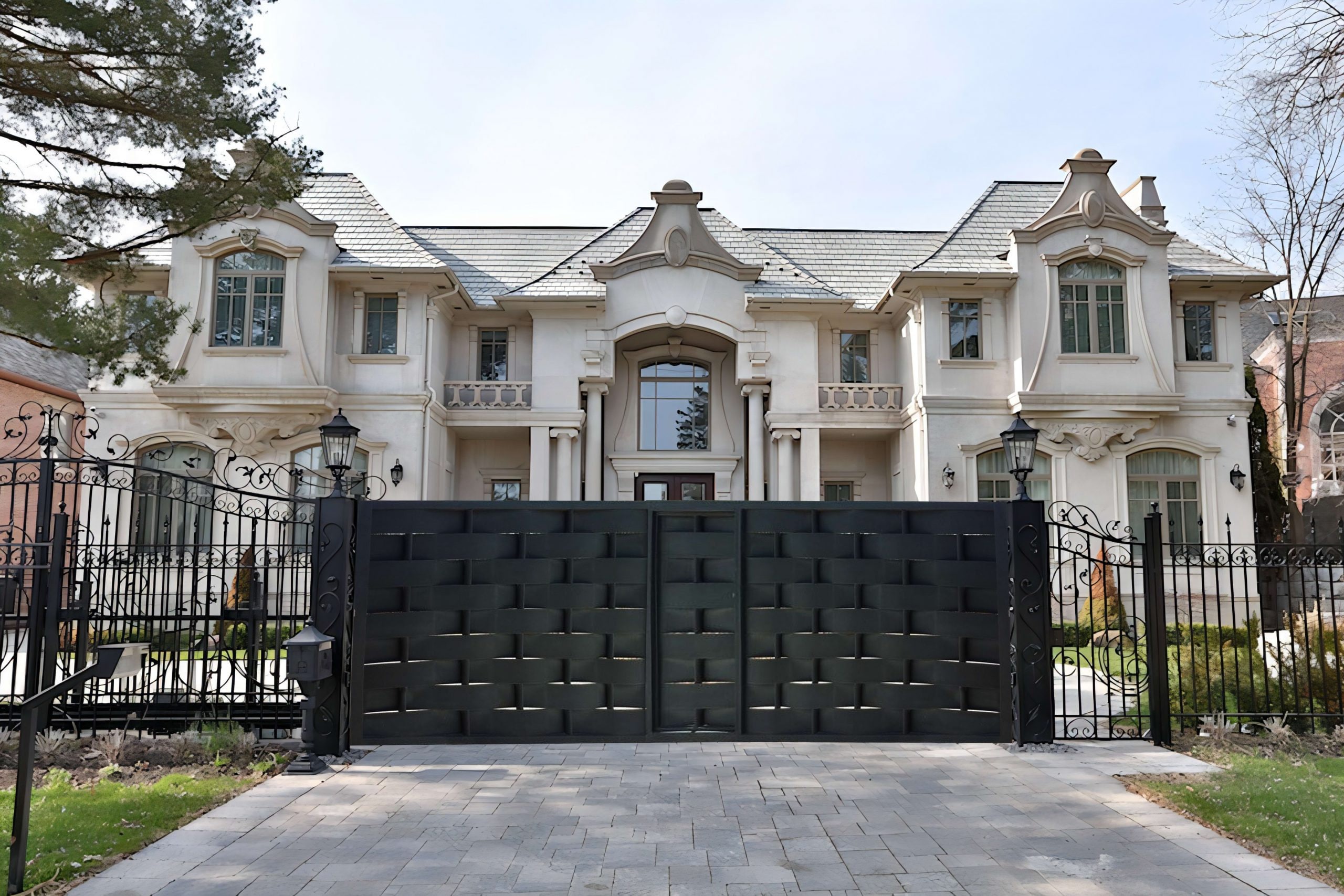 Classic Criss Cross Design Entry Gate modern Heavy Duty Metal Driveway ...