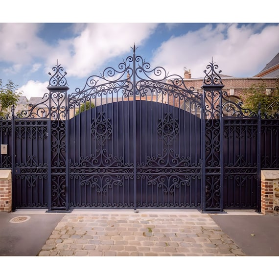 Steel Fabrication Gate Design
