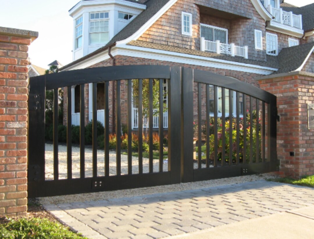 Modern Vertical Strip Metal Driveway Gate | Custom Fabricated Heavy ...