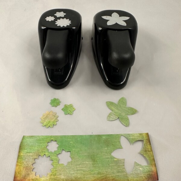 Stampin up Whale Tail Punch - Etsy Canada