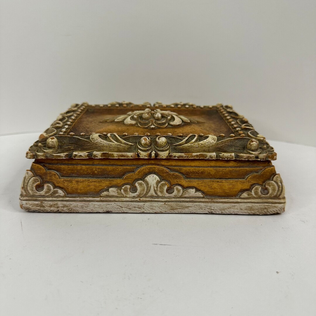 Vintage Syroco Wood Jewelry Trinket Box With Lid, Velvet Lined ...