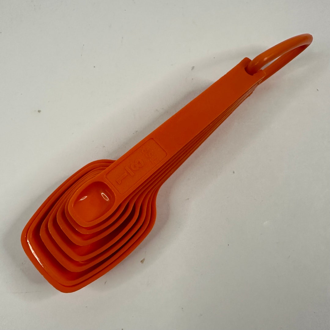 Tupperware Measuring Spoons Orange Complete Vintage Set of 7 - Etsy