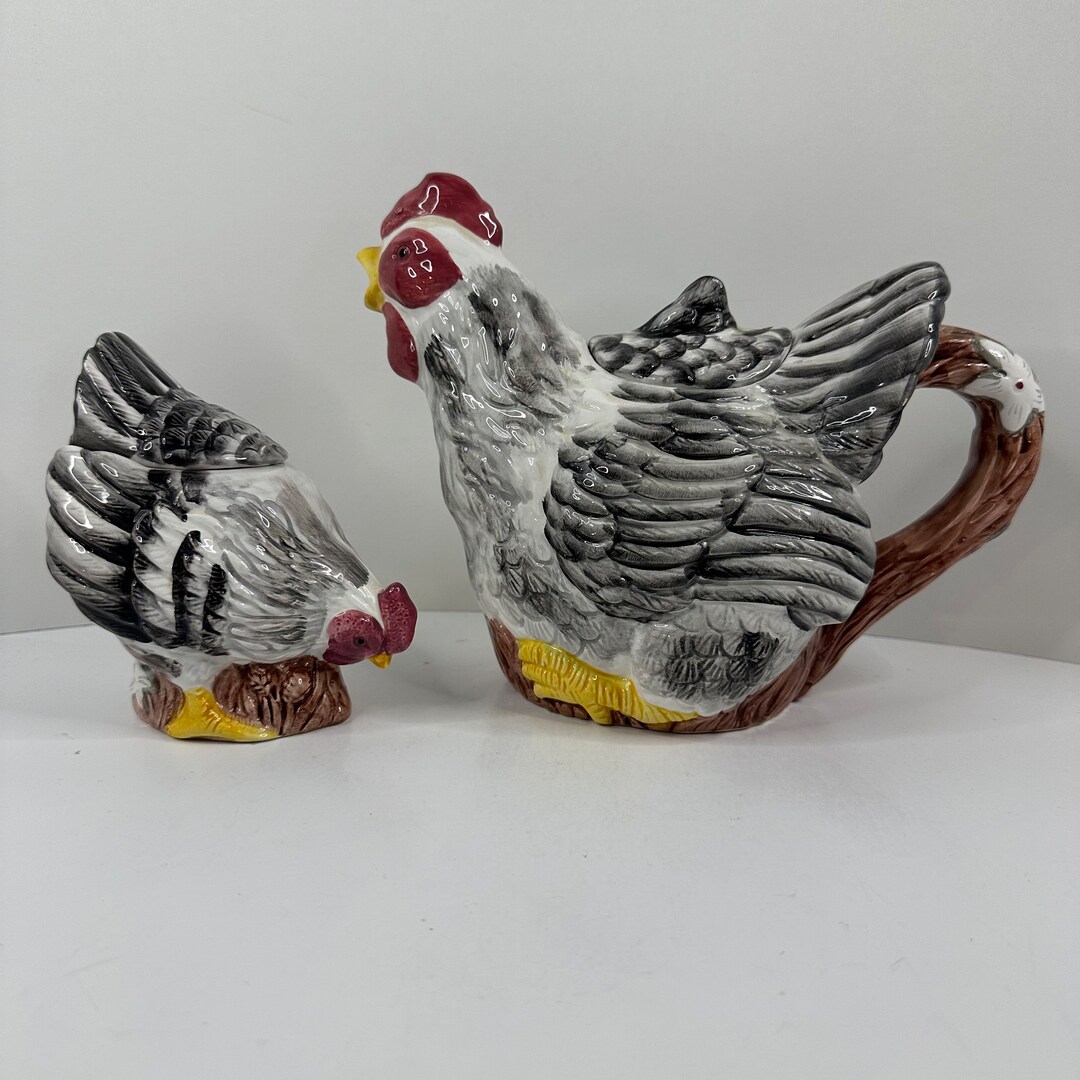 Vintage Wilton Court Chicken Teapot and Covered Sugar Bowl Rooster Hen ...