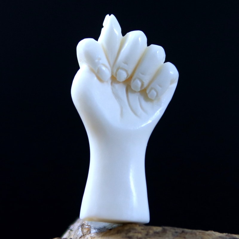 Bone Mano Figa - Etsy