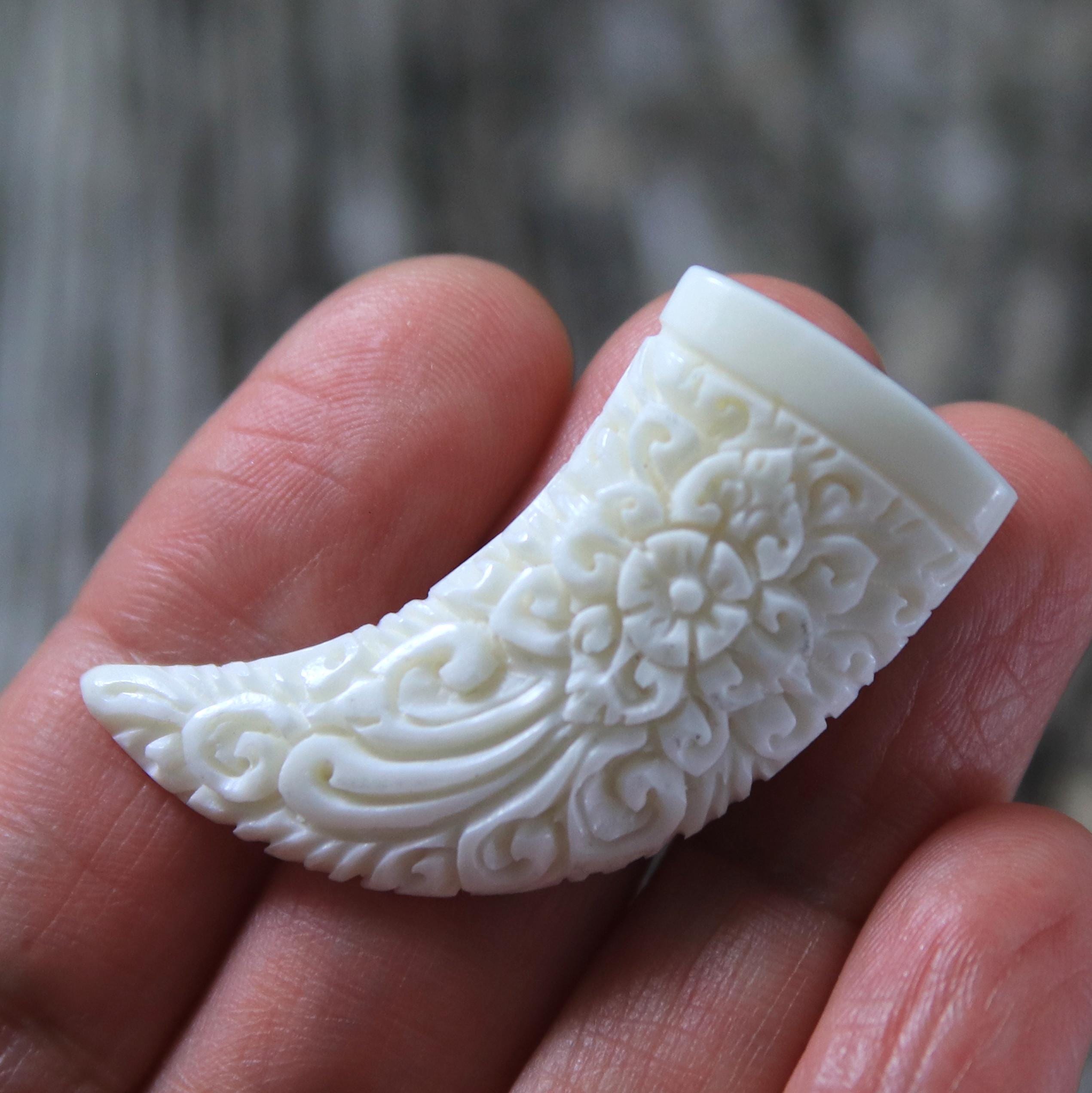 Hand Carved Bone Cabochon Talon Pendant Setting, Tusk Shape Jewelry ...