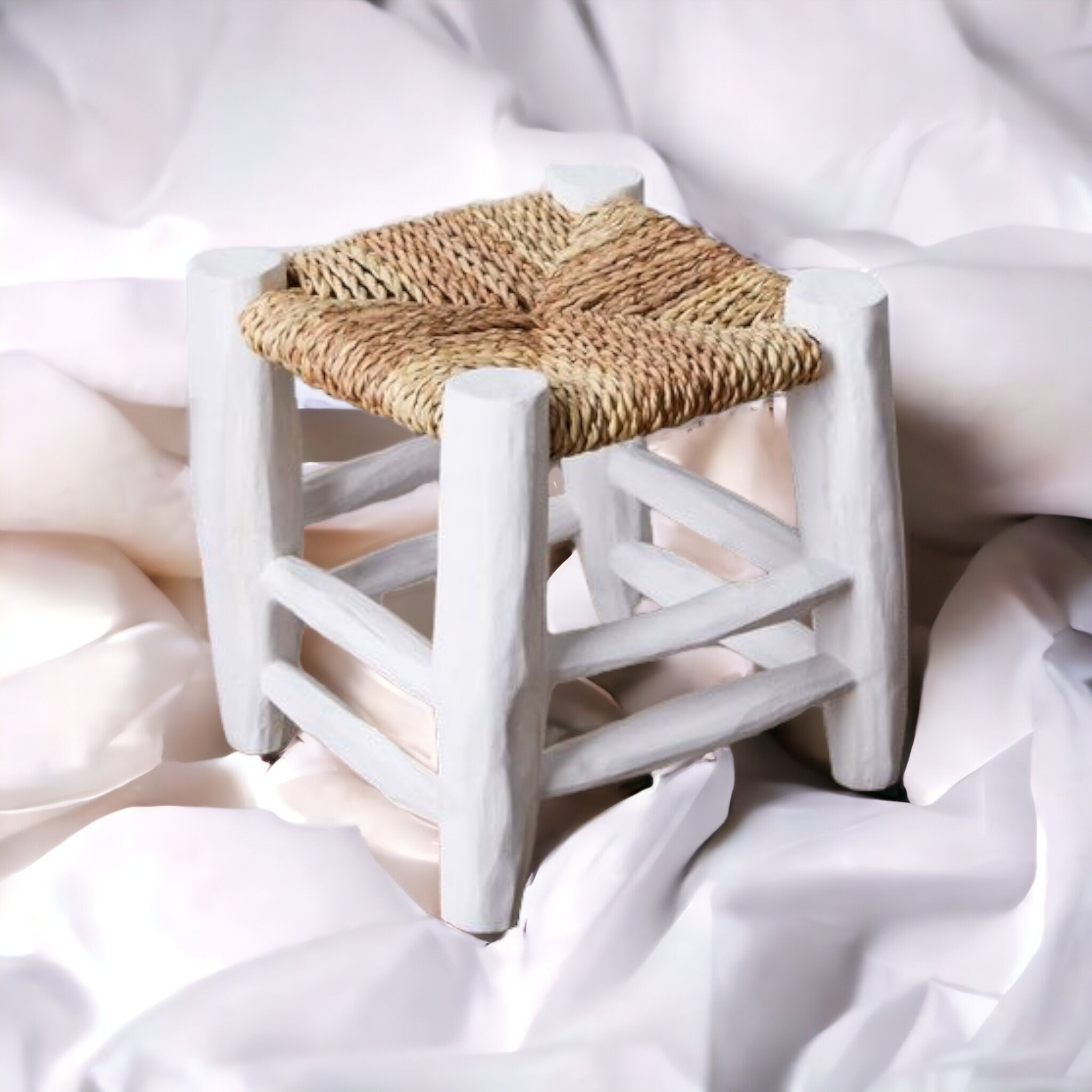 Rattan Hight Bar Stools Handcrafted Chair, Braided Straw Stool, Vintage ...