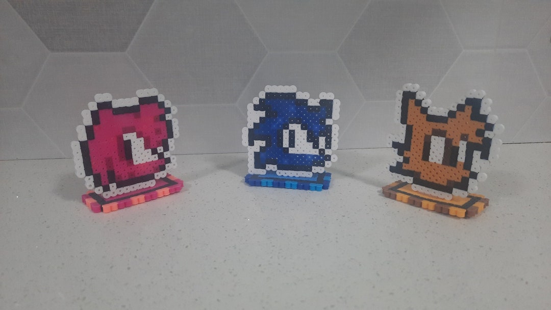 Custom Sonic the Hedgehog Perler Bead Sprite Stand - Etsy