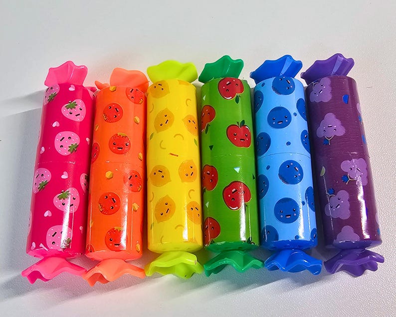 Assembled DIY Highlighter Valentine's Day Cards for Kids, Tweens ...