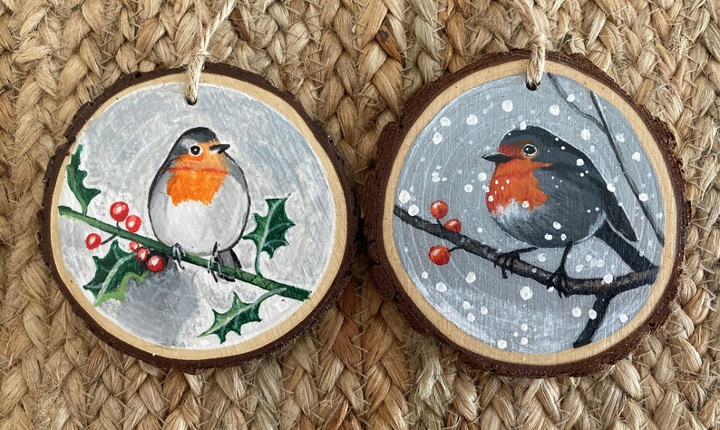 ROBIN in Snowfall HANDPAINTED Wood Slice Christmas Ornaments - Etsy