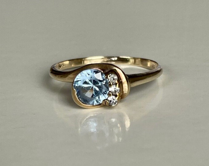 Mid Century 10K Gold Ring With Blue and Clear Topaz Stones, 1.64 Grams ...