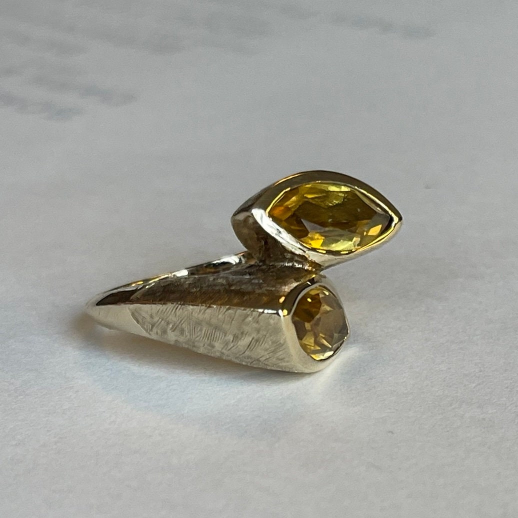 Brutalist Heavy 10K Dason Gold 1940s Marquise Cut Citrine Dason Ring, Size 7, 8.1 Grams ...