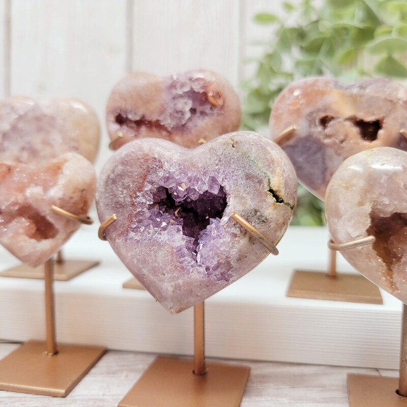 Standing Heart - Etsy