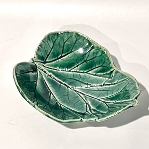 Small Green Leaf Bowl With Feet - Etsy