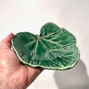 Small Green Leaf Bowl With Feet - Etsy