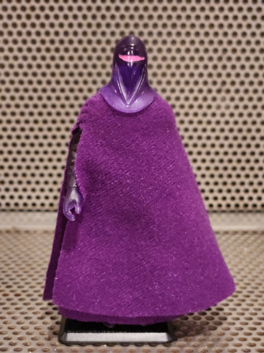 Avant Guard Custom Resin Bootleg Action Figure - Purple/pink Visor or ...