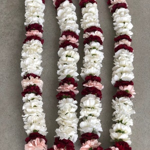 Fresh and Artificial Wedding Varmala, Bride and Groom Mala, Wedding ...