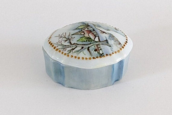 Hand-painted Porcelain Trinket Box - Gem