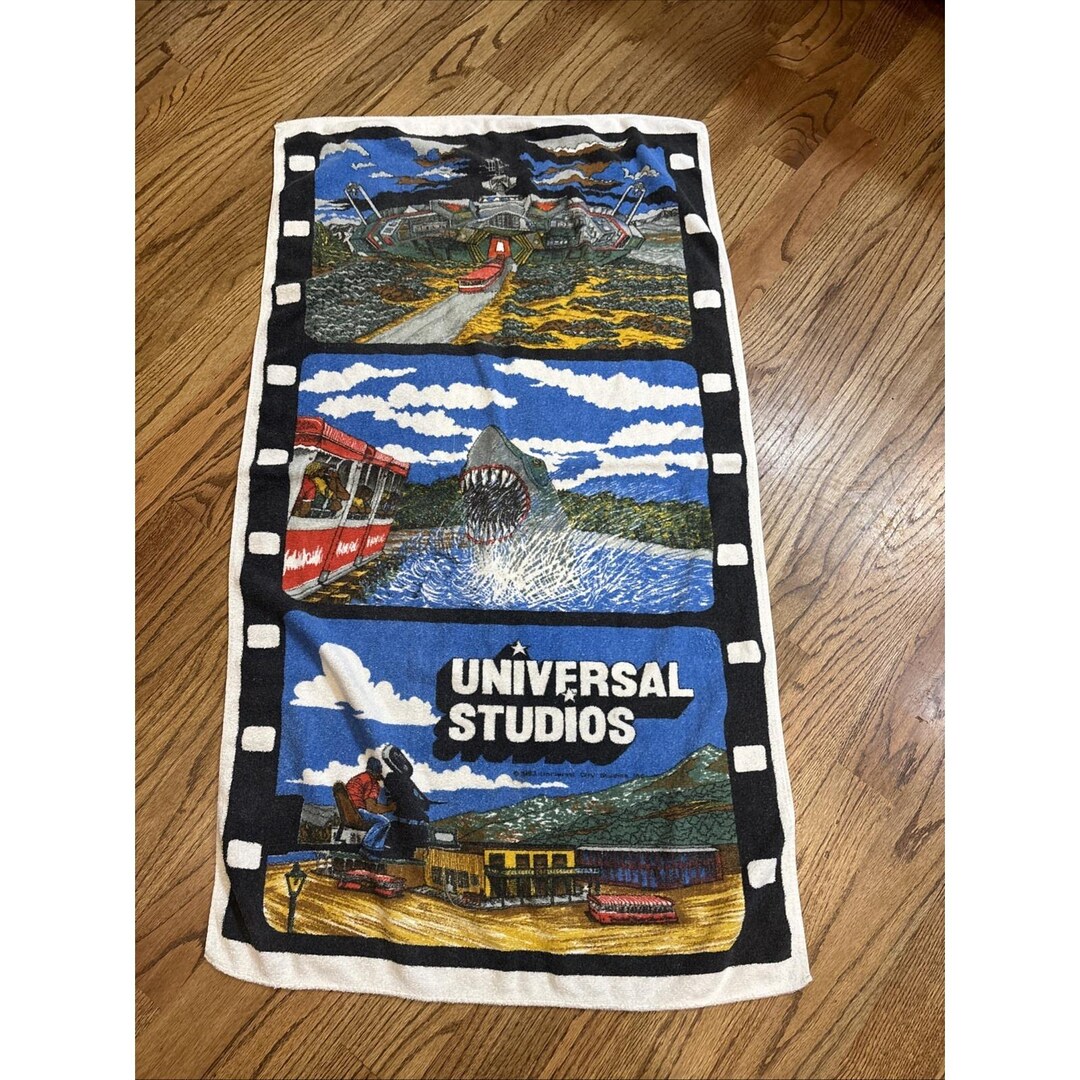 Vintage 1983 Universal Studios Hollywood Beach Towel Jaws Battlestar ...