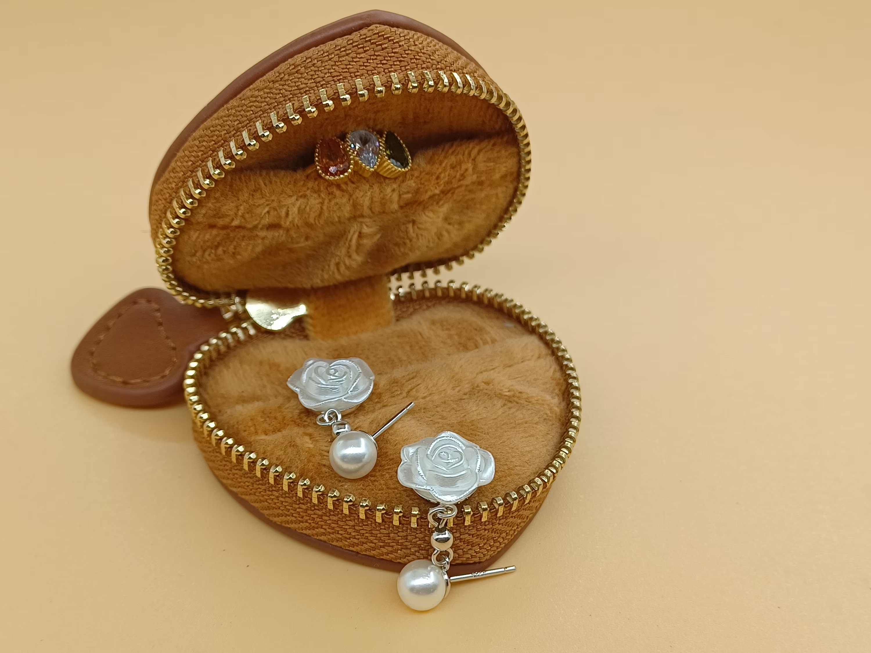 Custom Leather Heart Ring Bag Holder for Ring Bearer for Proposal 