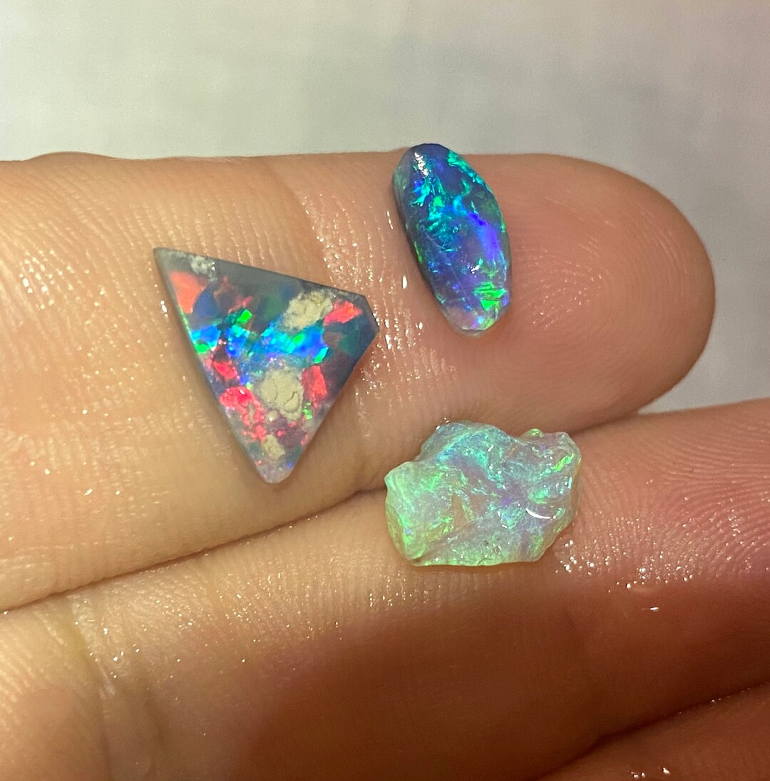 Rough and Rub Crystal Opals From Lightning Ridge - Etsy