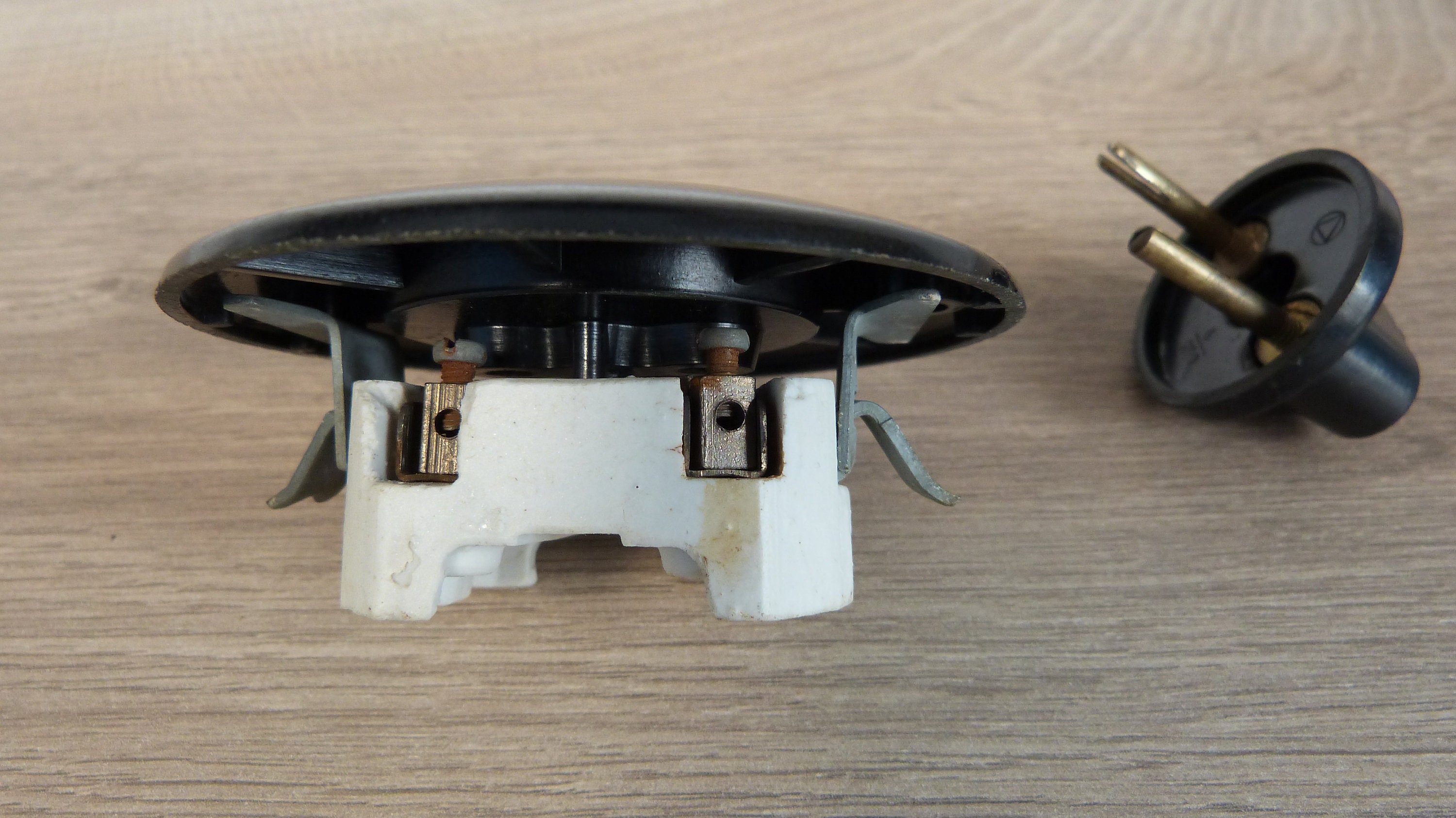 Electrical Socket and Plung, Vintage Electrical Socket, Retro Plug ...