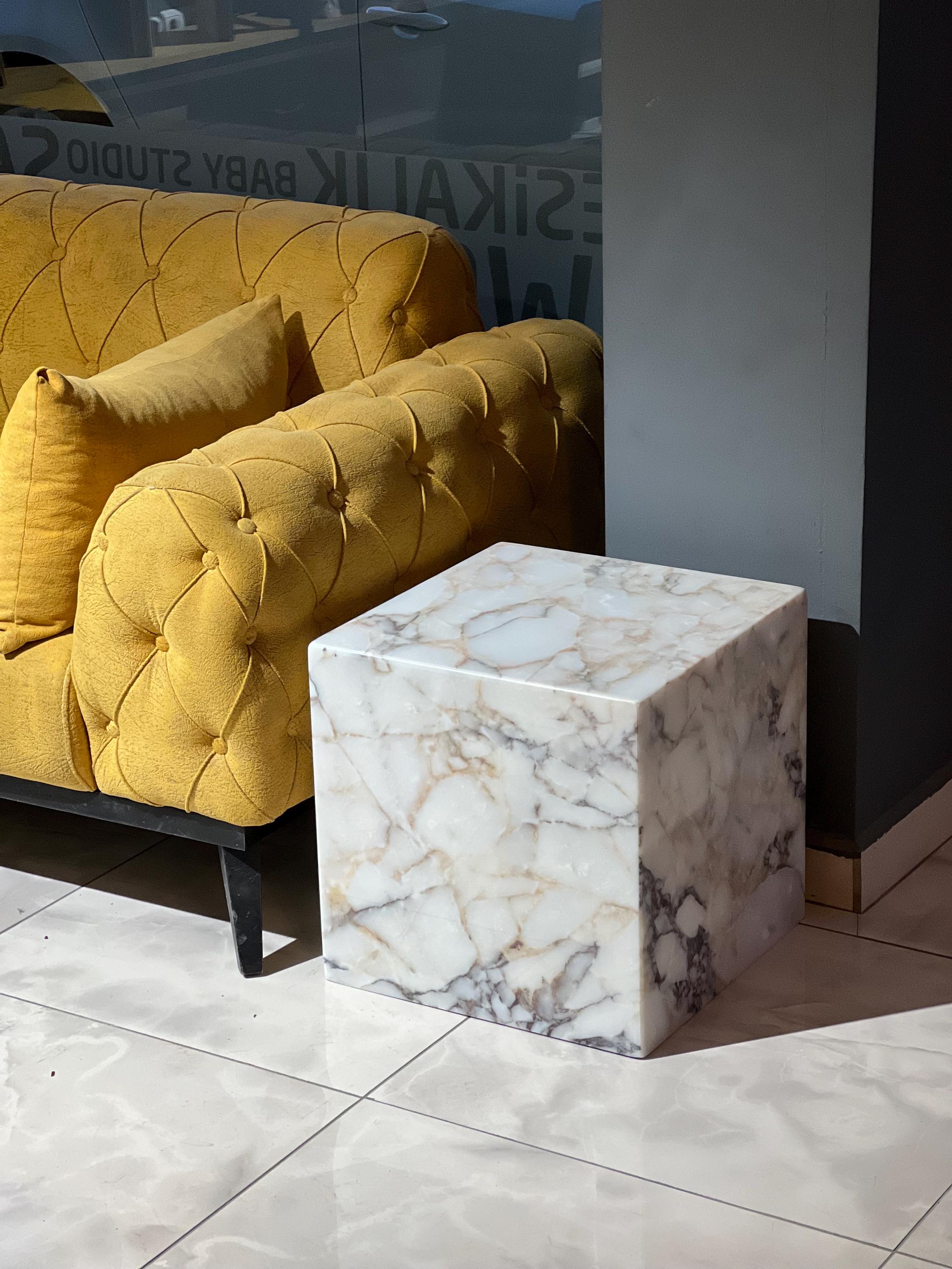 Calacatta Gold Marble Cube Table - Etsy