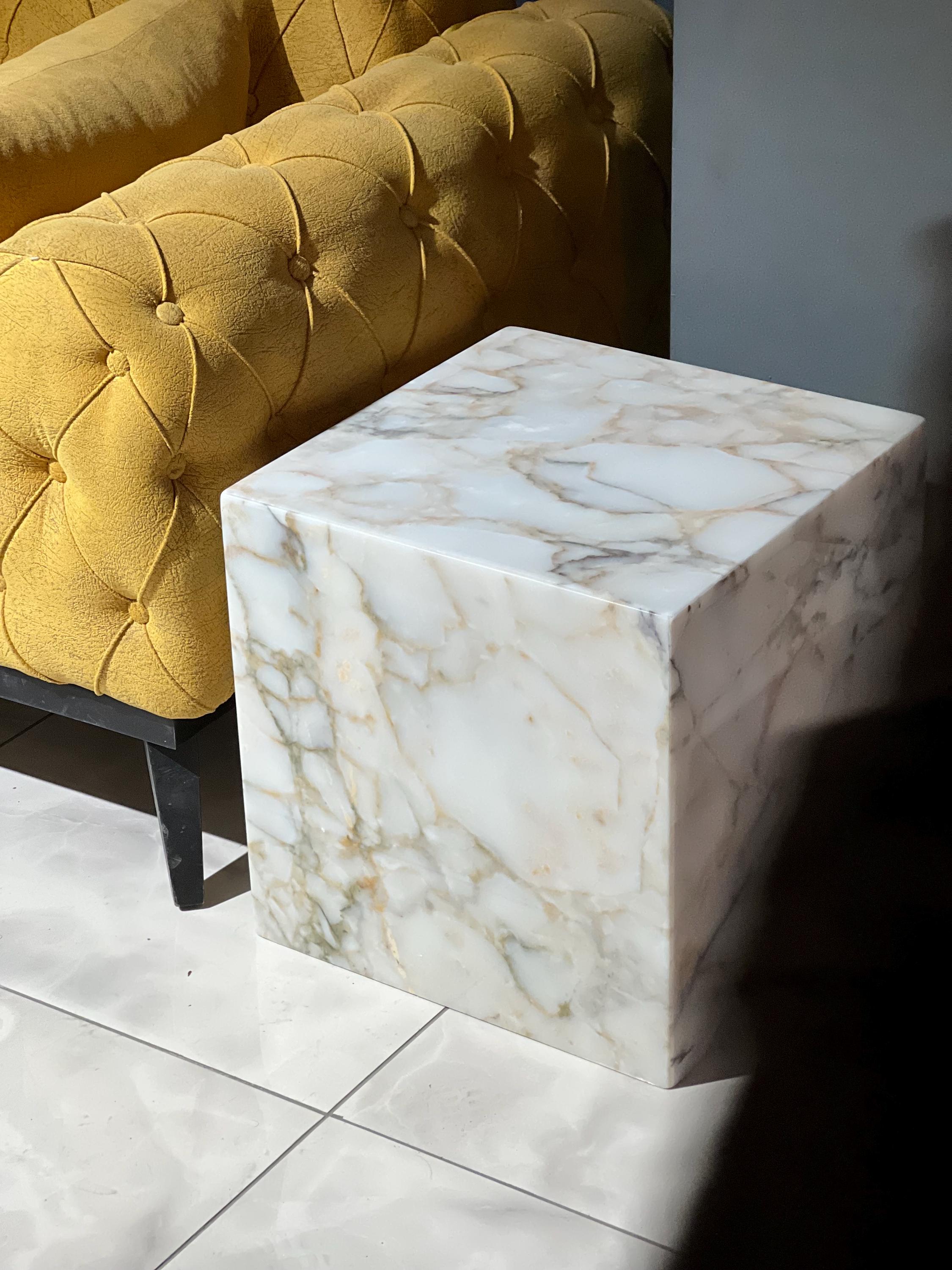 Calacatta Gold Marble Cube Table - Etsy