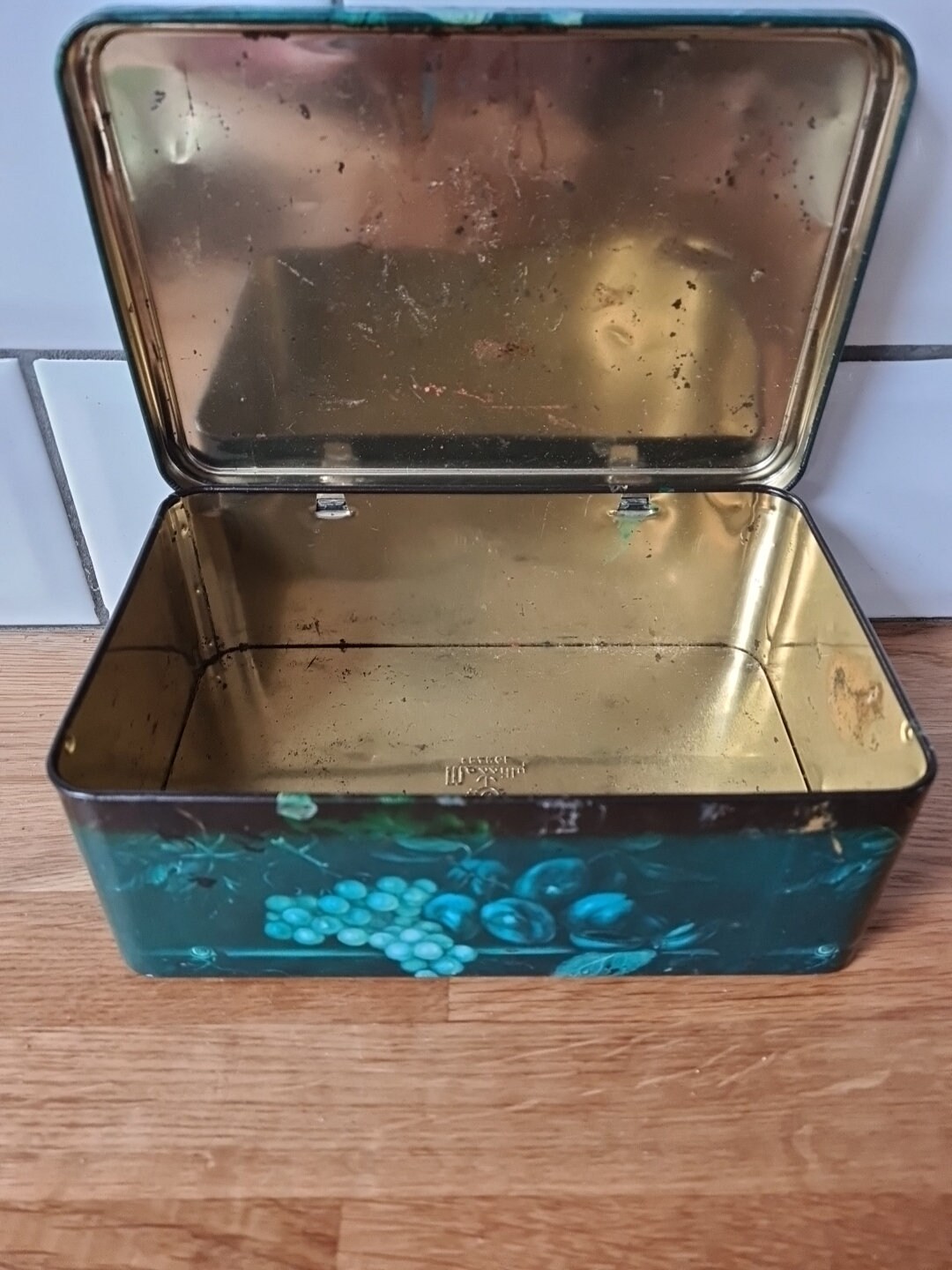 Vintage French Massilly Confectionery Tin - Etsy